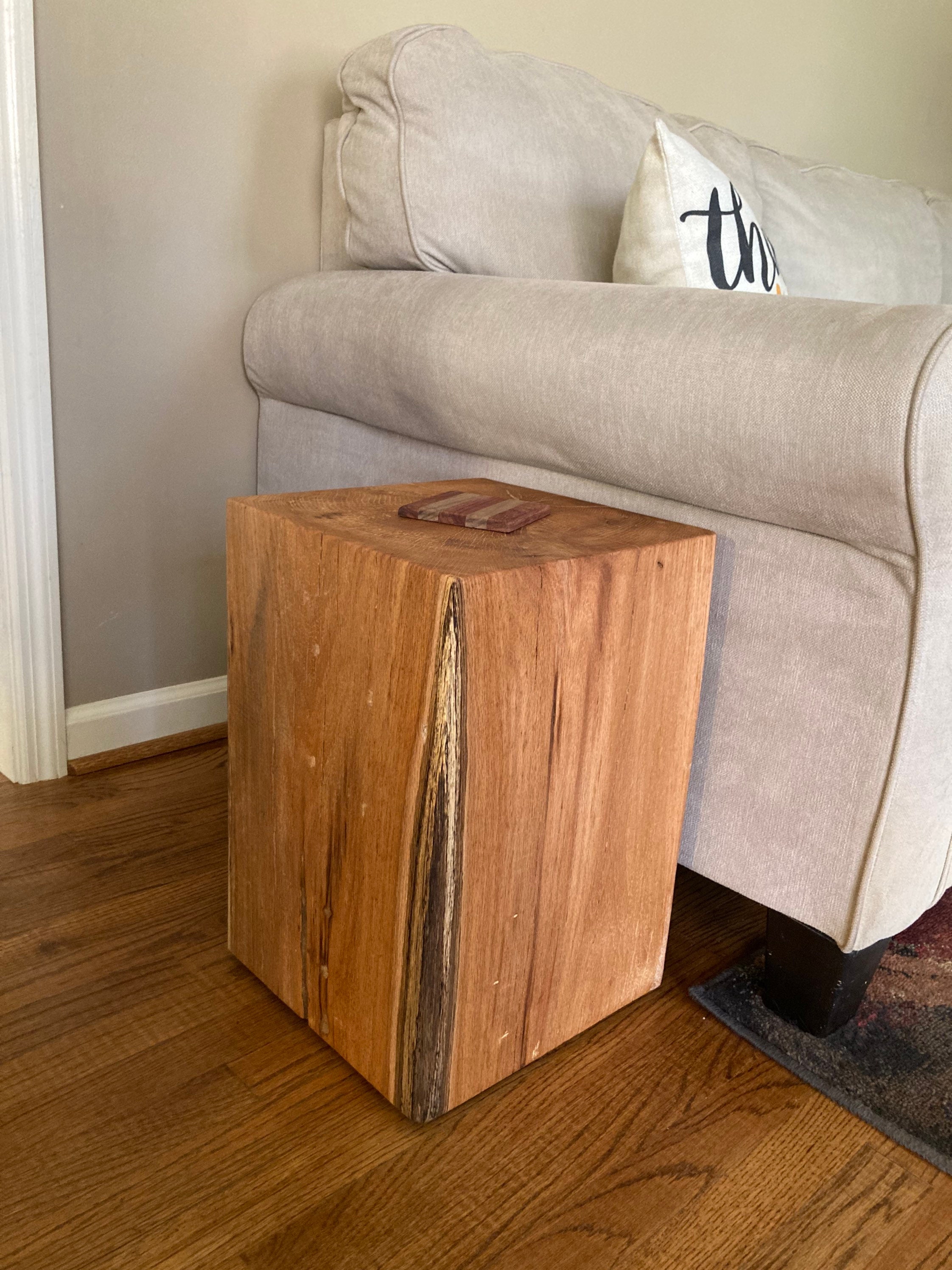 Beautiful Red Oak End Table - Etsy