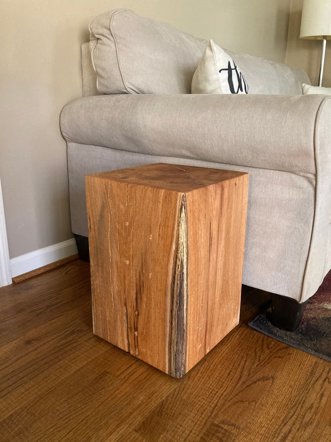 Beautiful Red Oak End Table - Etsy