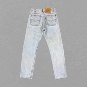 28x29 Light Blue Wash Vintage Levis 505 Jeans - JN3161 Blue Distressed Denim Red Tab Faded Denim ...