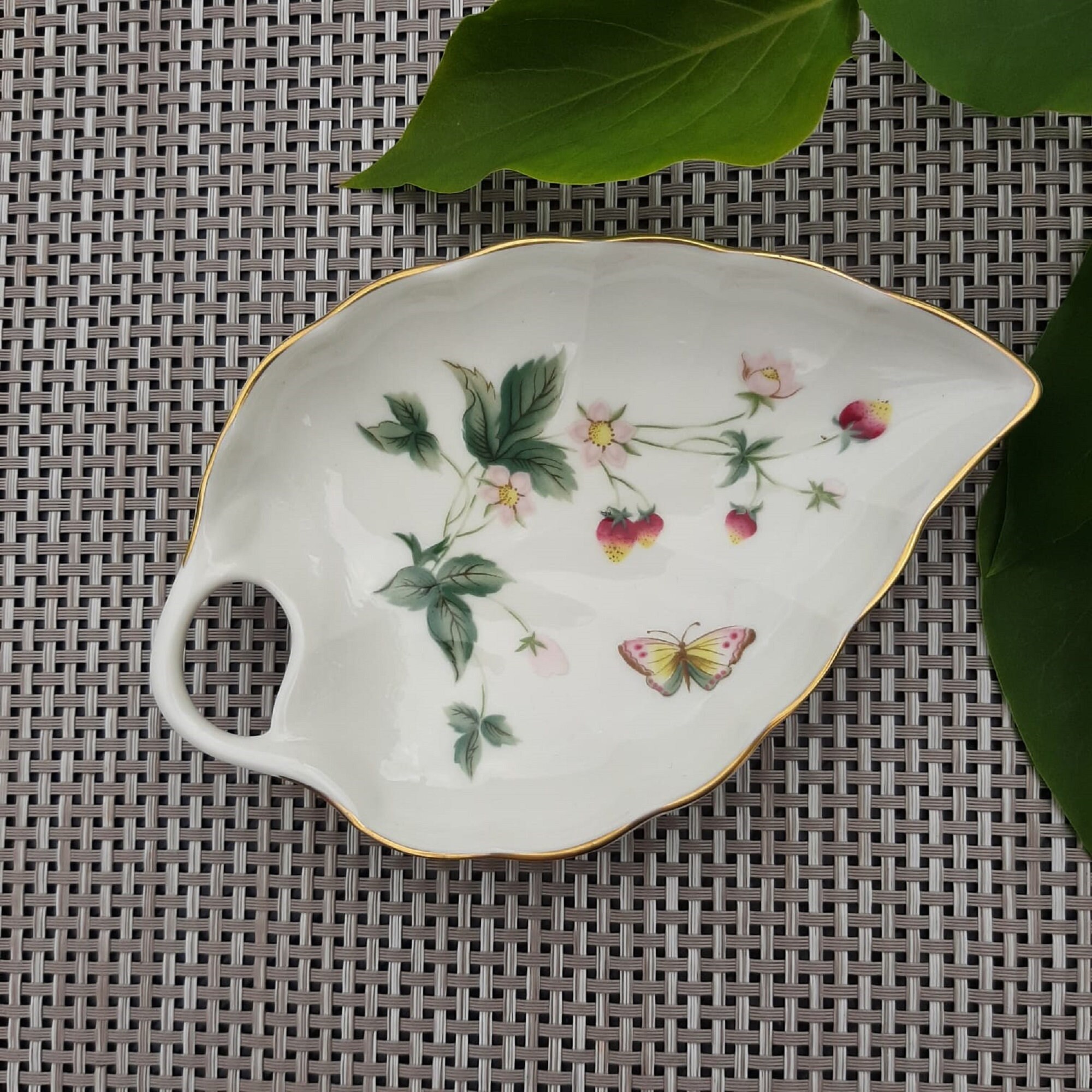 Vintage Floral Strawbery Small Plate St.michael Ashbourne Beautiful ...