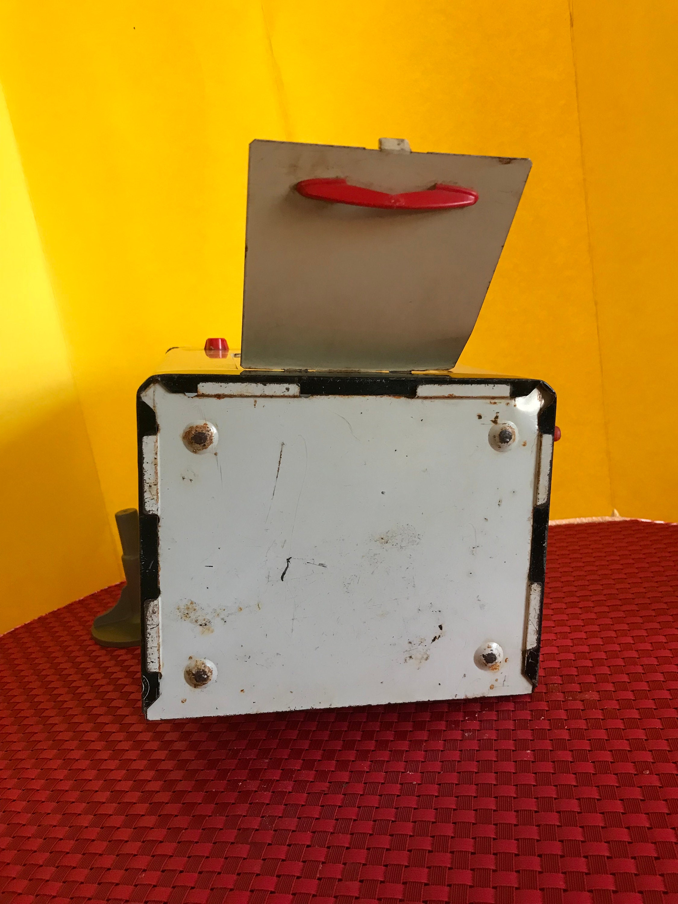 Vintage Rare Tin Toy Pretty Maid Automatic Washing Machine by Lois Marx ...