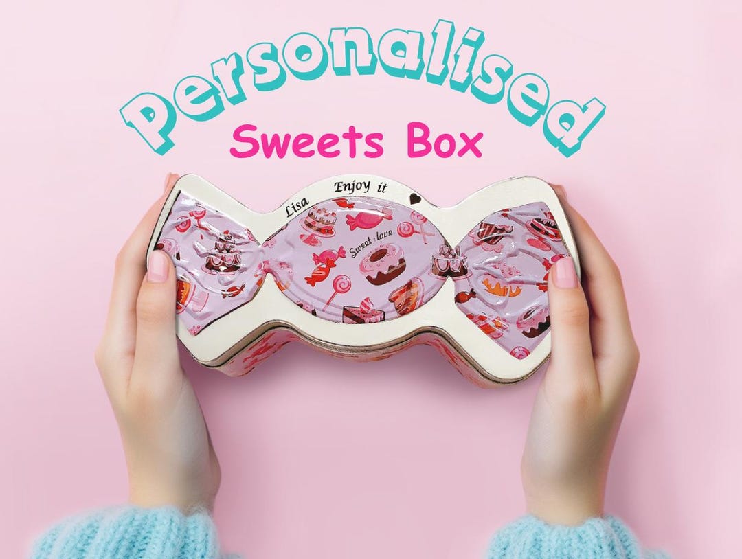 Personalized Sweet Surprises Gift Box: Engraved Name, Oreo Notebook ...