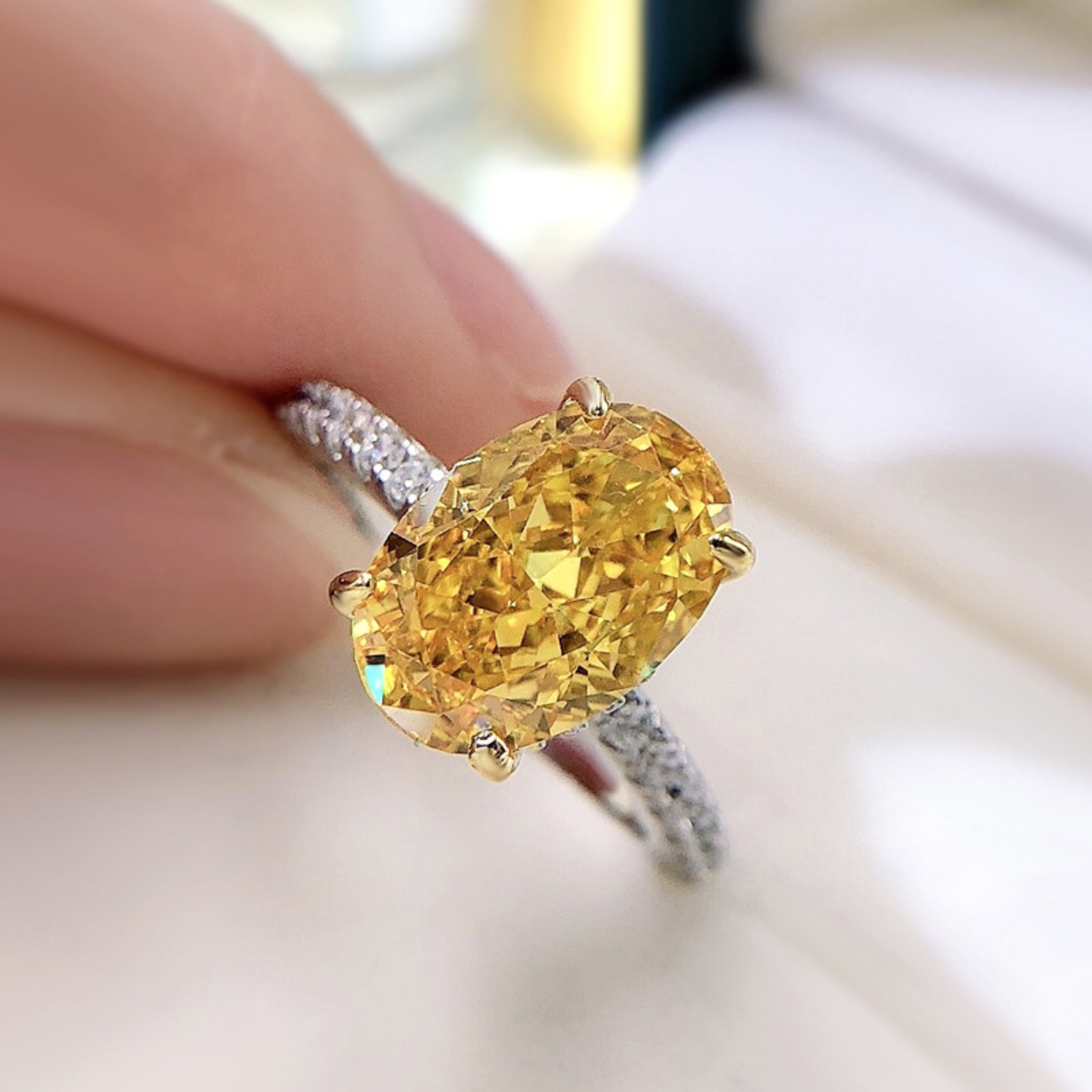 Princess Canary Oval Cut Yellow Diamond Ring 14x10mm Fabulous - Etsy