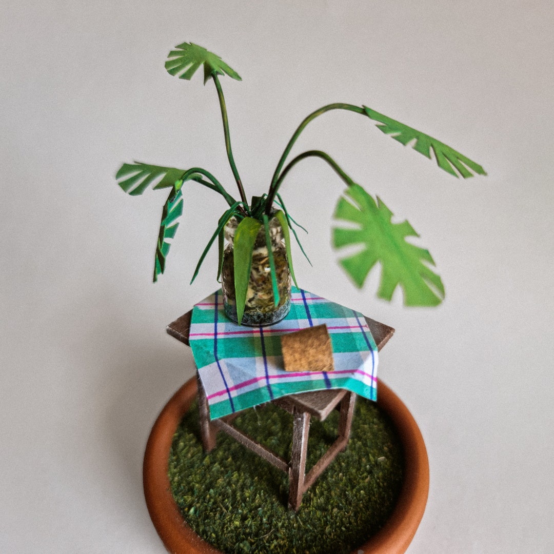 Miniature Monstera Flower Model: Clay Pot on Tiny Table - Etsy