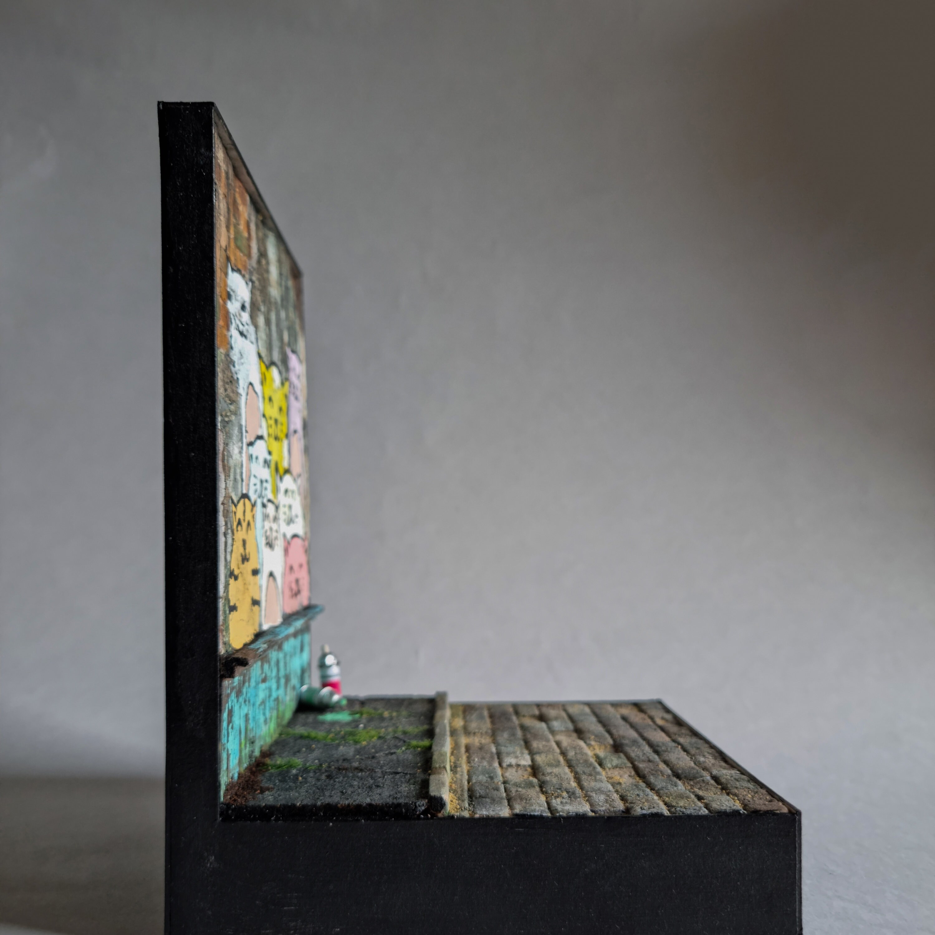 Abandoned Wall Diorama With Cat Graffiti Miniature Fasade Box Diorama ...