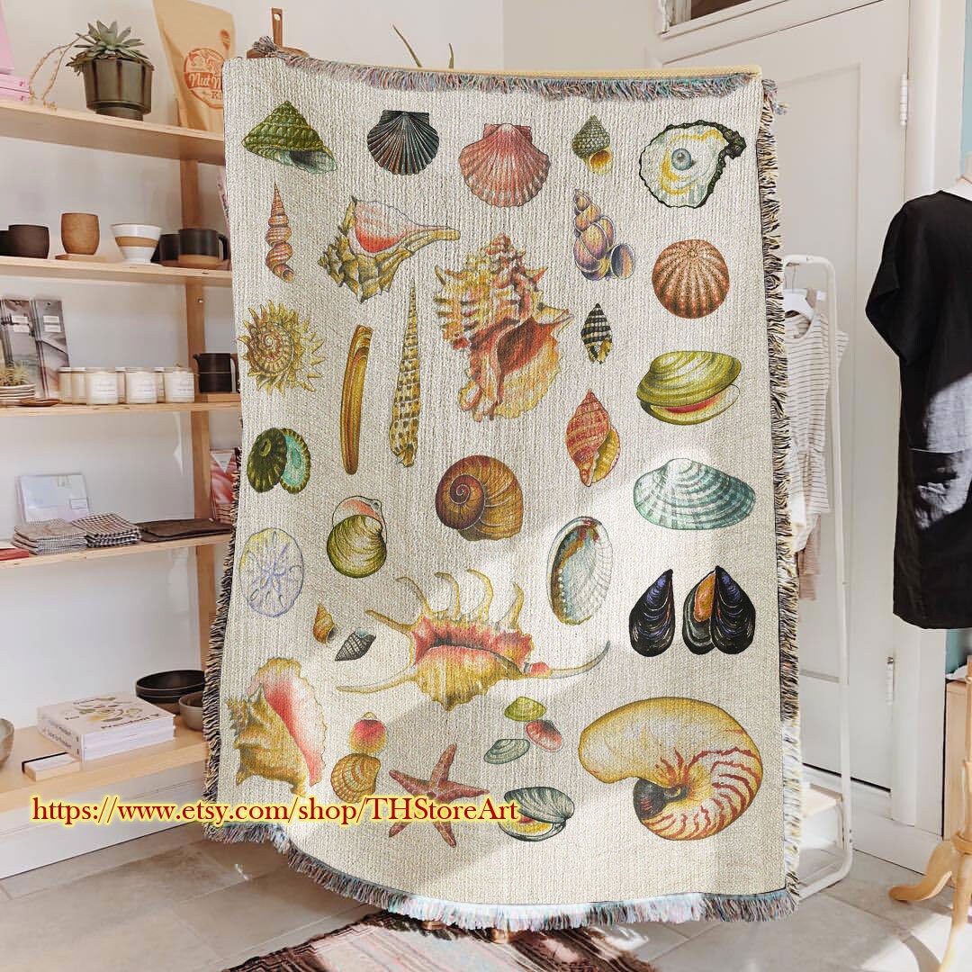 Seashells Tapestry Blanket, Ocean Inspired Decor, Vintage Sea Life ...
