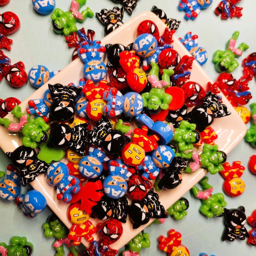 Superhero Charms: Comic Hero Flatbacks - DIY Crafts, Party Favors (10pc ...