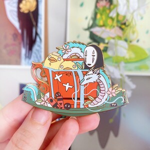 Gib Lee Inspired Antique Teacup Pins - Etsy
