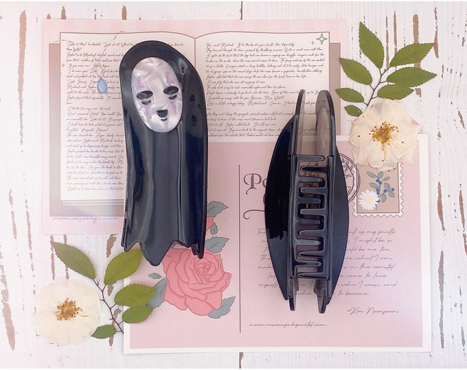 Gib Lee Anime Faceless Spirit Claw Clip - Etsy