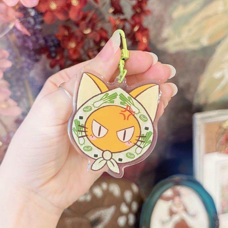 Froots Basket Kyo Russian Grandma Cat Headscarf Keychain - Etsy