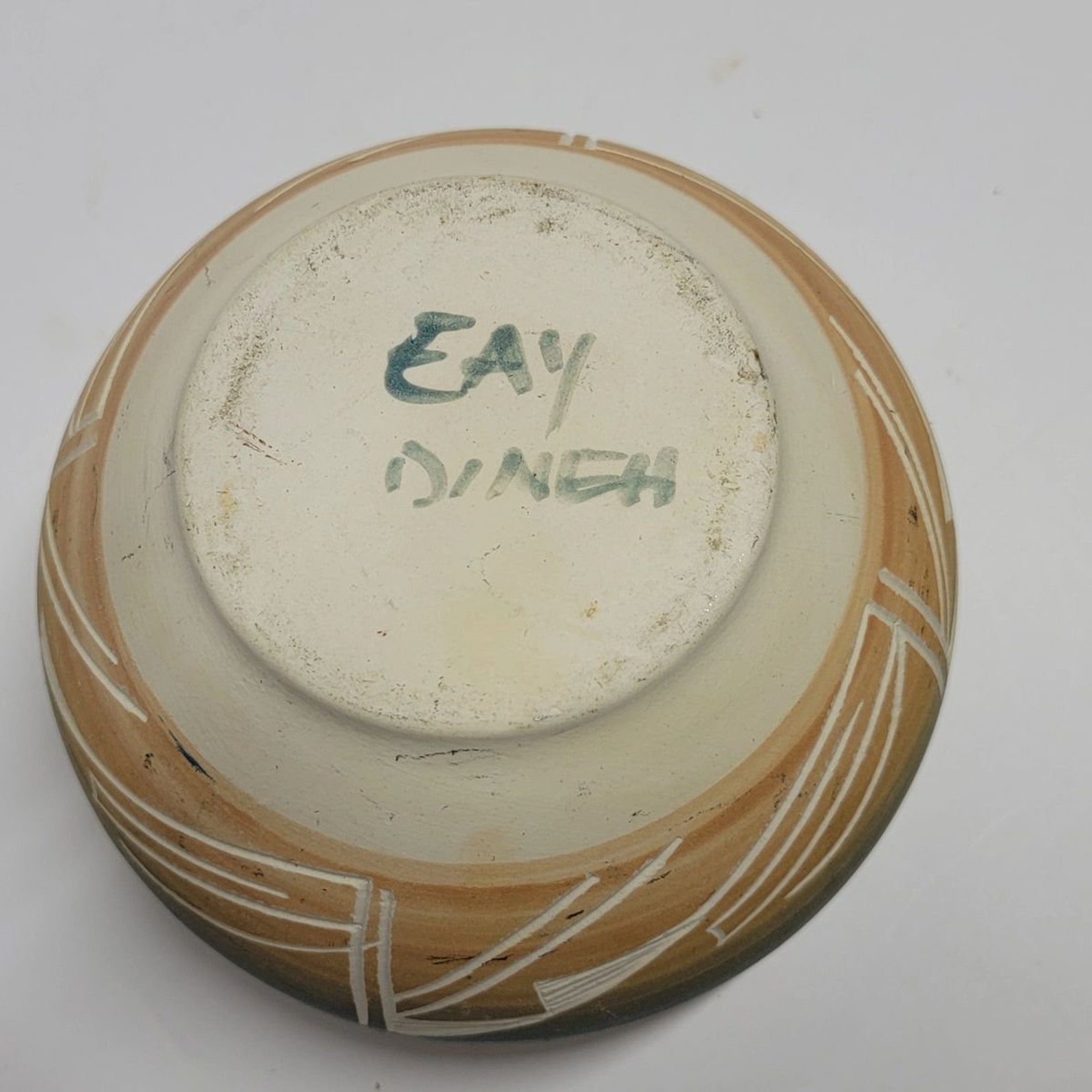 Dineh Navajo Etched Pottery Bowl artist Signed - Etsy