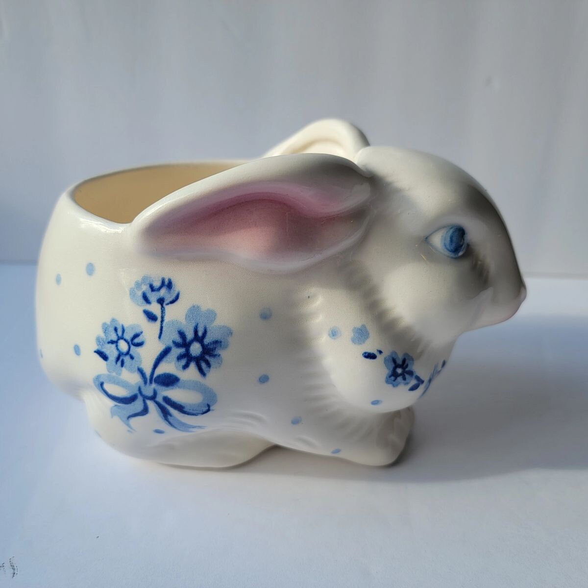 Flow Blue Floral Bunny Planter - Etsy