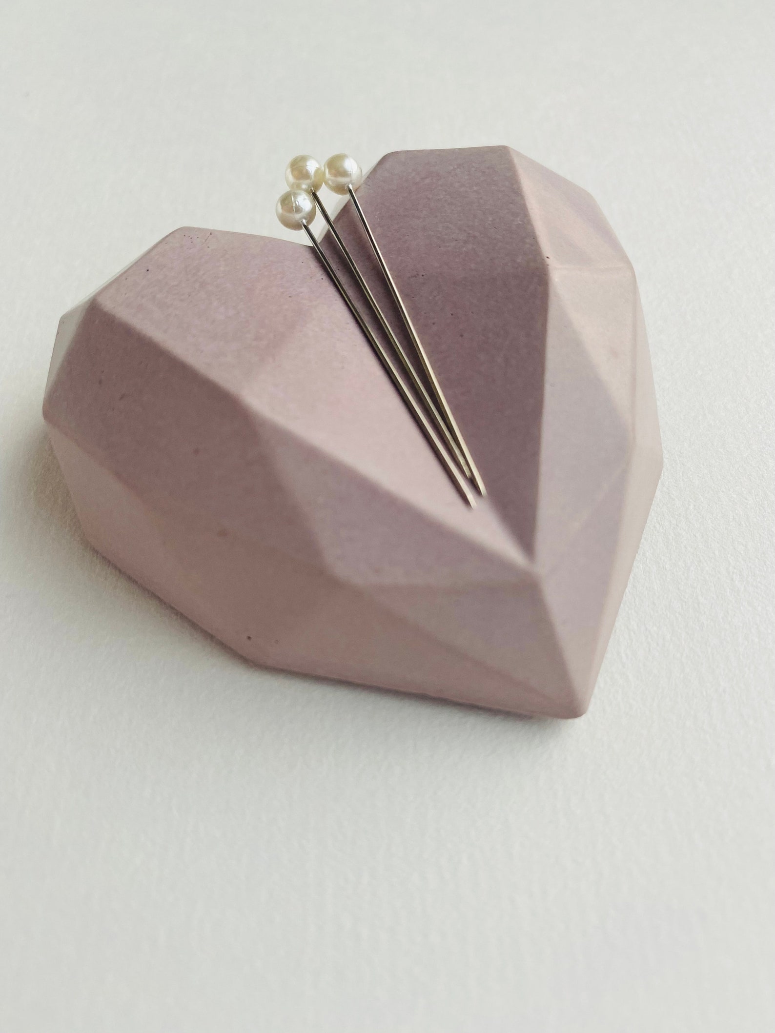 Concrete Geometric Heart Paperweight, Magnetic Paperclip Holder, Office ...