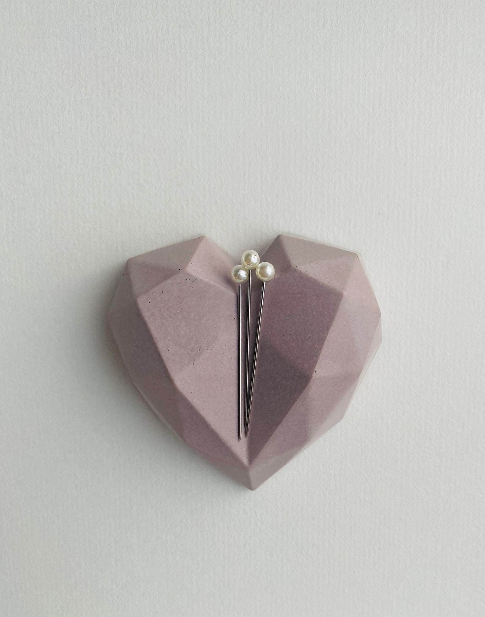 Concrete Geometric Heart Paperweight, Magnetic Paperclip Holder, Office ...