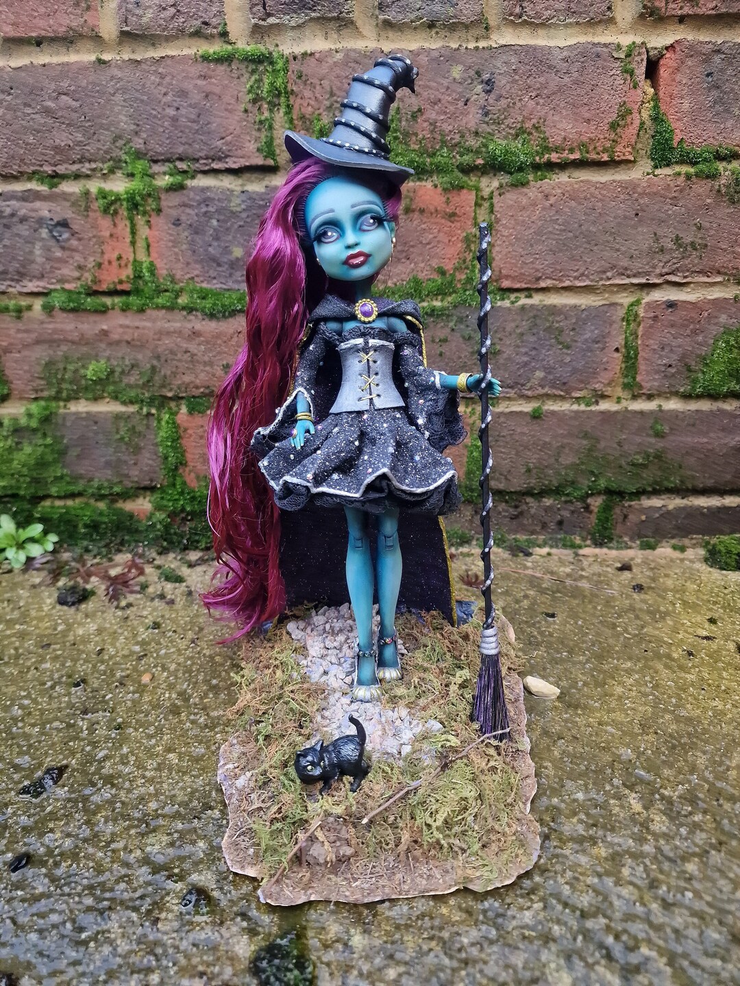 MH Repaint. Little Witch. - Etsy