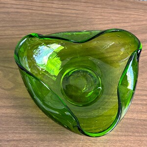 Vintage Blenko Green Glass Bowl With Controlled Bubbles - Etsy