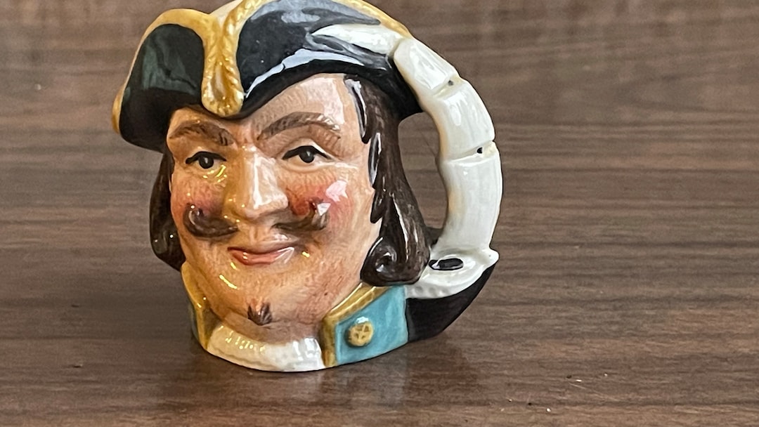 Captain Henry Morgan Royal Doulton - Etsy