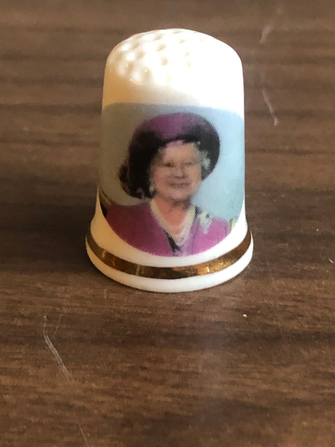 Vintage Queen Elizabeth Thimble - Etsy