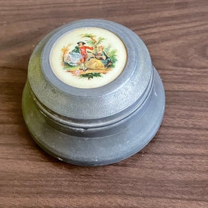 Vintage Aluminum Powder Puff Music Box - Etsy
