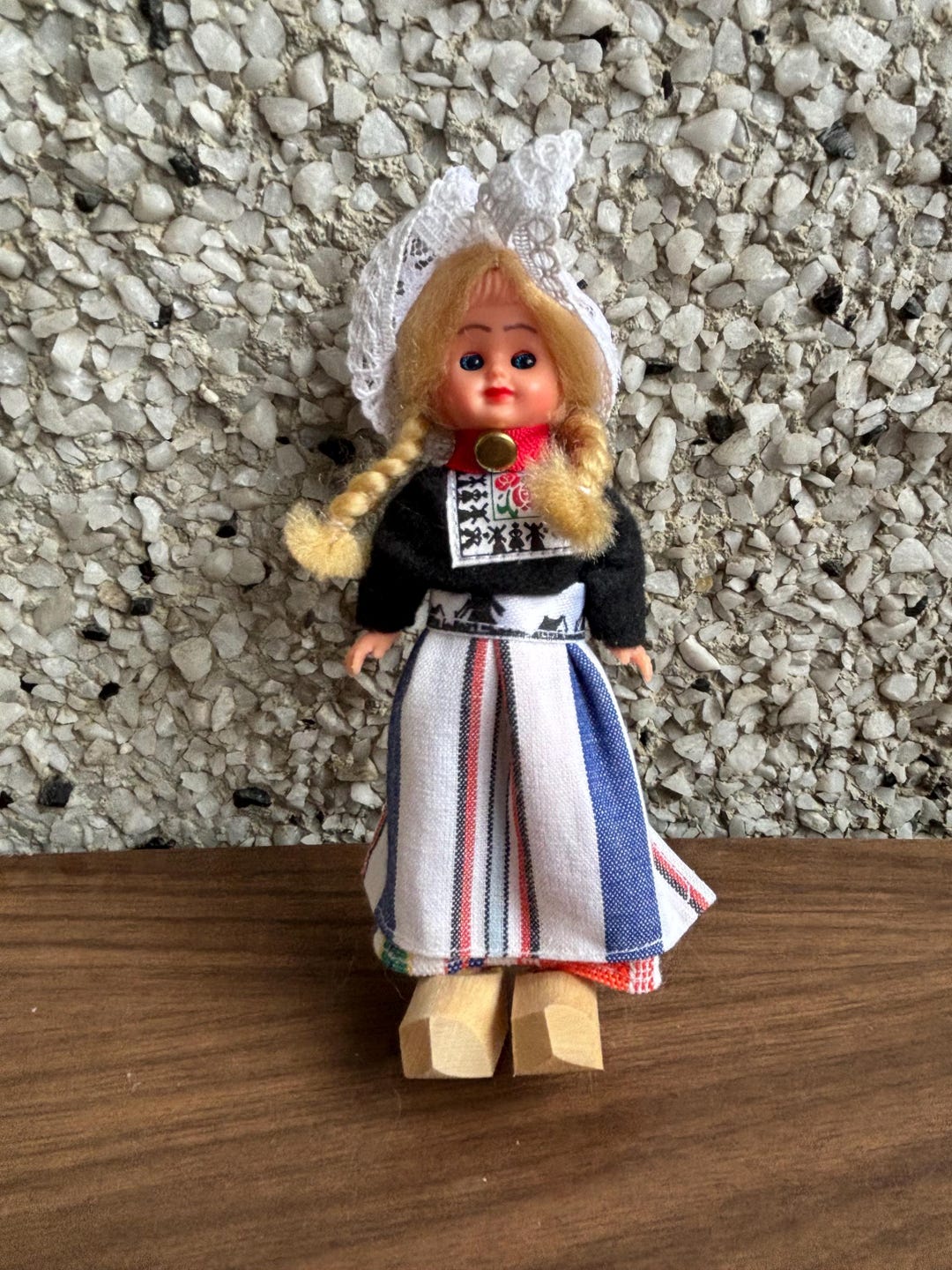 Vintage Dutch Girl Doll - Etsy