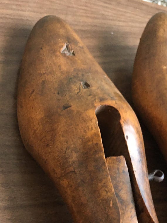 Antique Wooden Shoe Tree - for Slater Shoes Toronto 1… - Gem