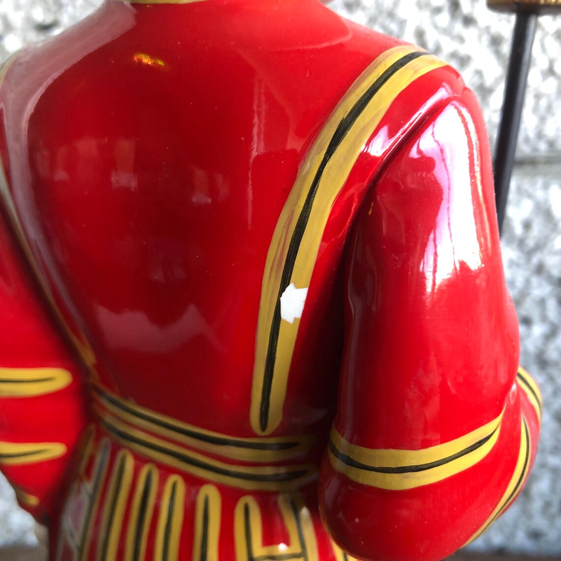 Vintage the Beafeater Yeoman Carlton Ware Decanter Staffordshire ...