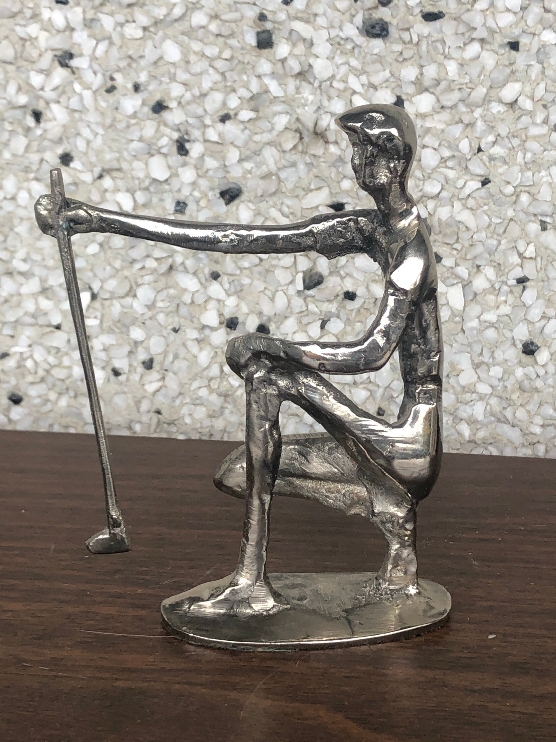 Art & Collectibles Figurines Vintage abstract male golfer on the green ...