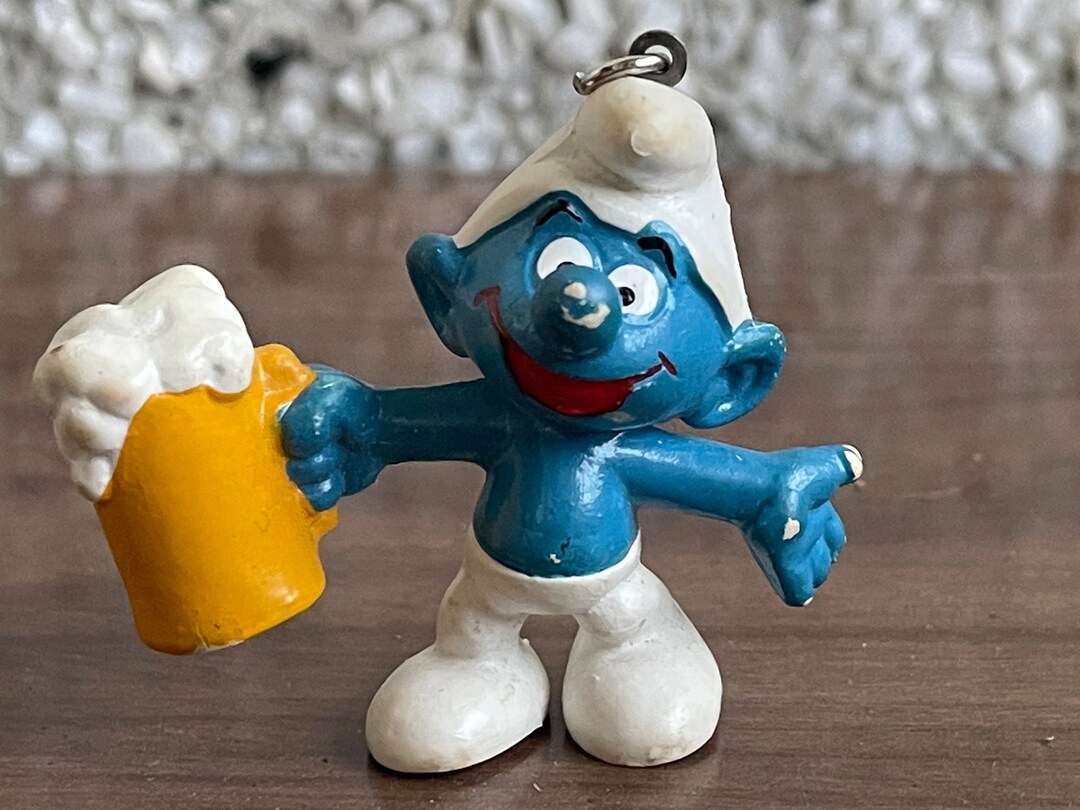Vintage Beer Drinking Smurf Keychain - Etsy