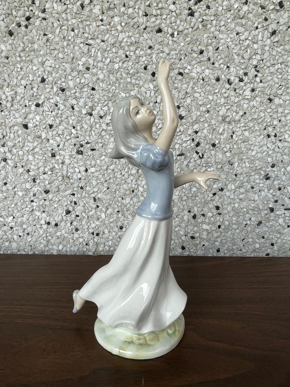 Vintage Tengra Porcelain Girl Dancing Figurine - Etsy