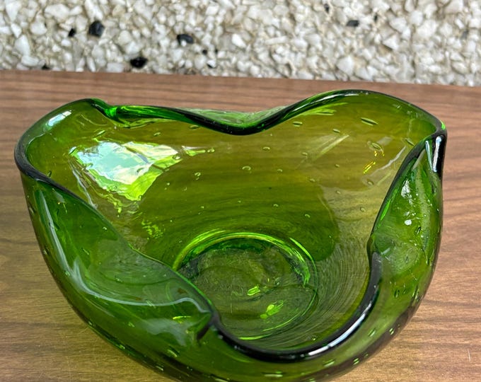 Vintage Blenko Green Glass Bowl With Controlled Bubbles - Etsy