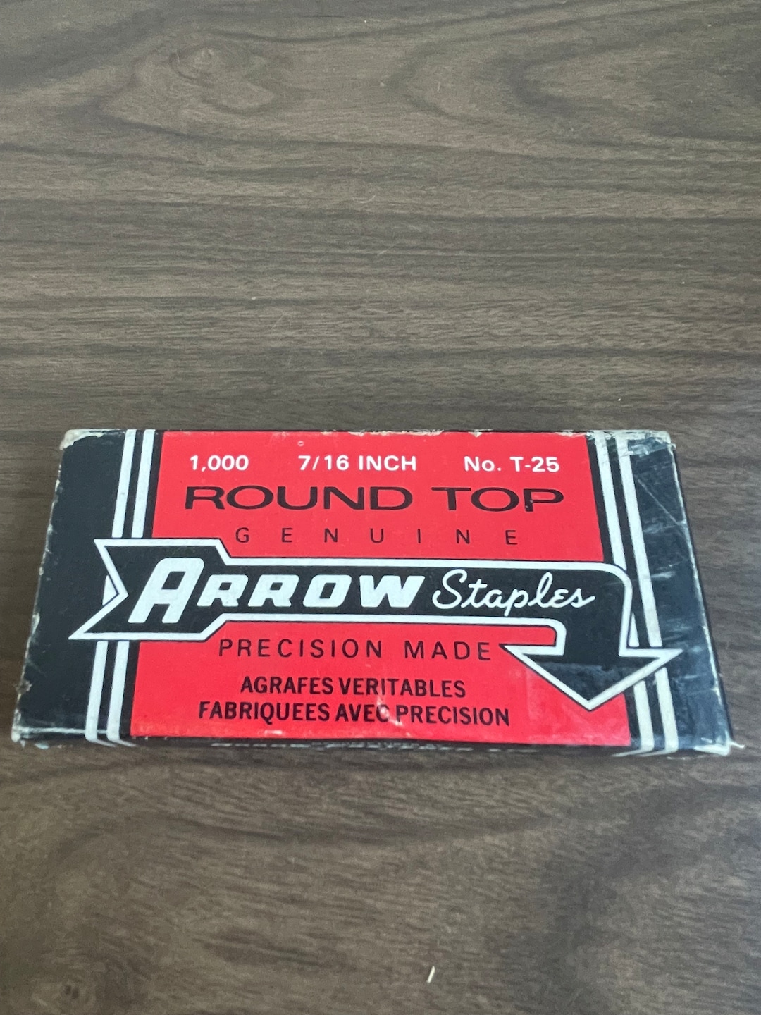 Vintage Box of Arrow Staples - Etsy