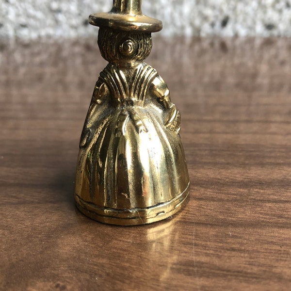 Lady Bell - Etsy
