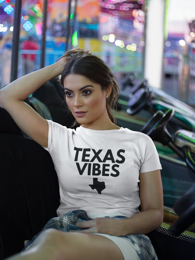 Texas Vibes" - Etsy