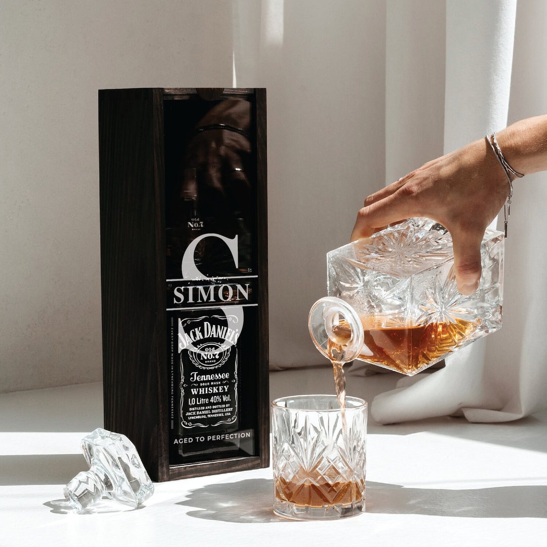 Whiskey Birthday Gift Personalized, Custom Whiskey Bottle Box, Aged to ...