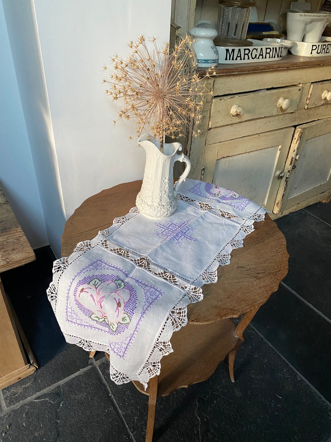 Vintage Linen Table Runner. Crochet and Embroidery. - Etsy