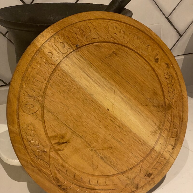 Round Bread Board - Etsy
