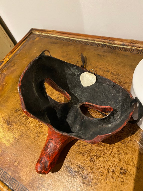 Vintage Venetian masquerade half mask. - Gem
