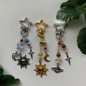 Silver Celestial Alien Y2k Keychain, Space Keychain, Alien Keychain ...