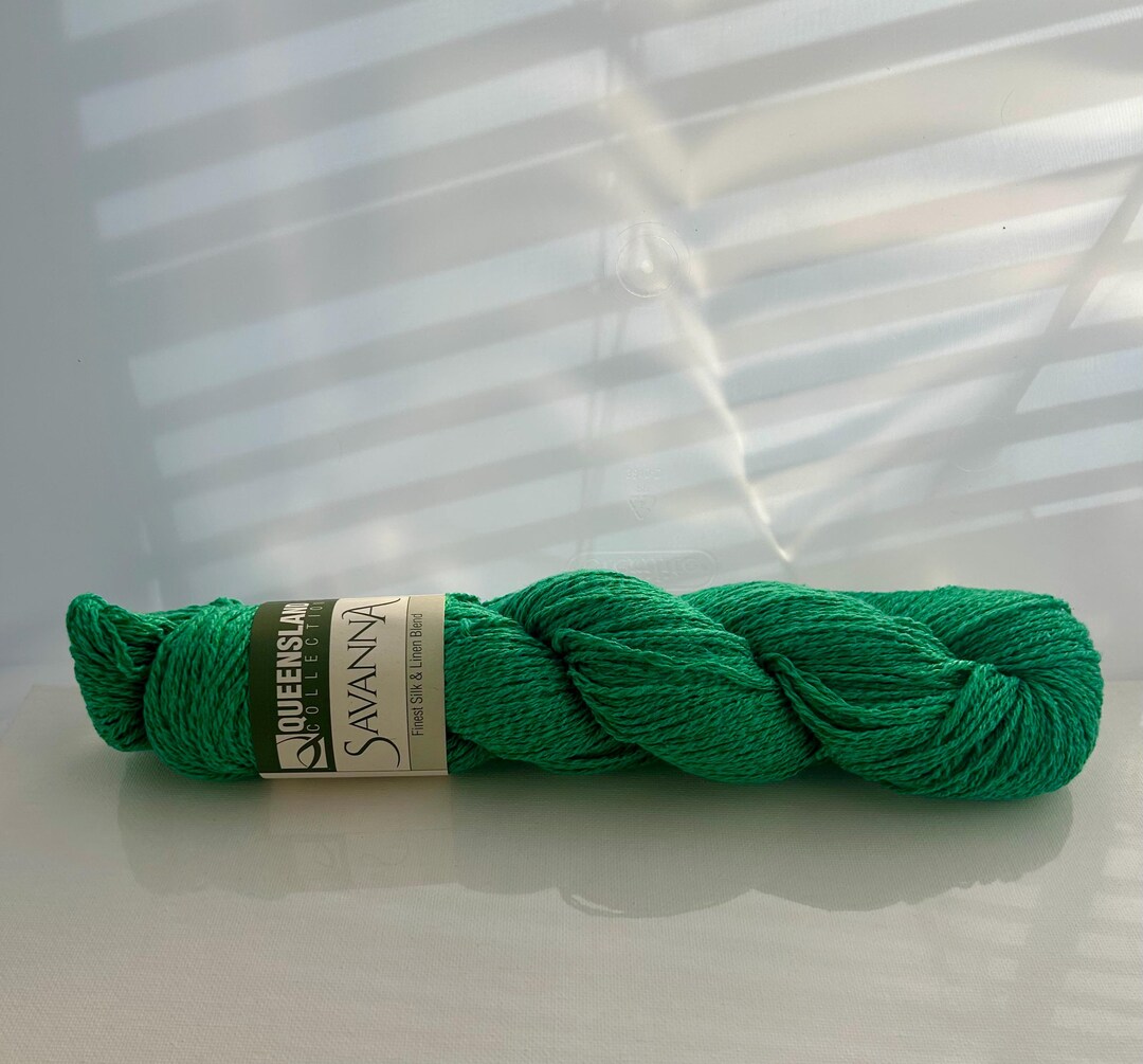 Silk & Linen Yarn – Queensland Savanna Parakeet – 66 Percent Silk 34 ...