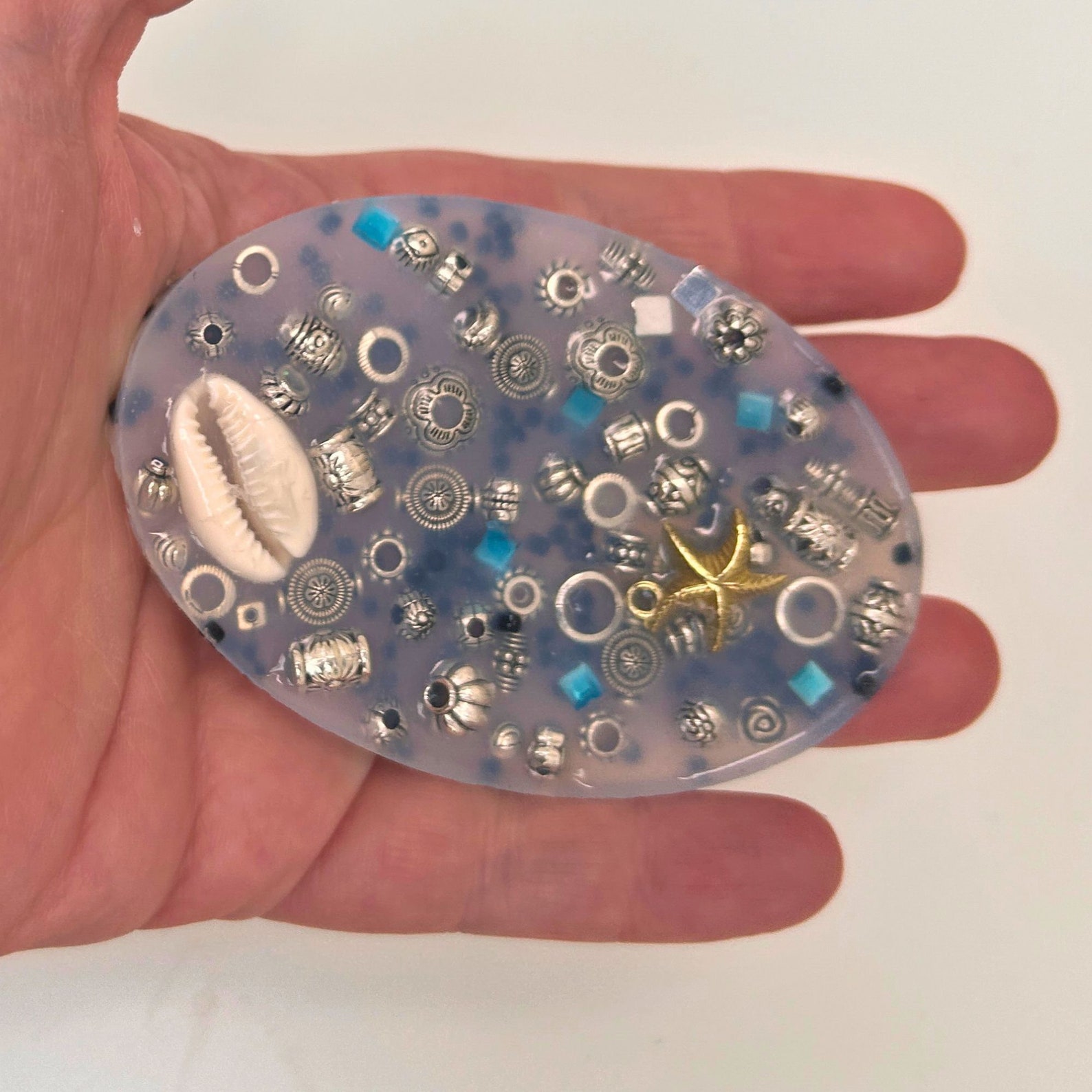 Treasures of the Sea Picking Pad Fidget Pick Palette Toy - Oval Shape ...