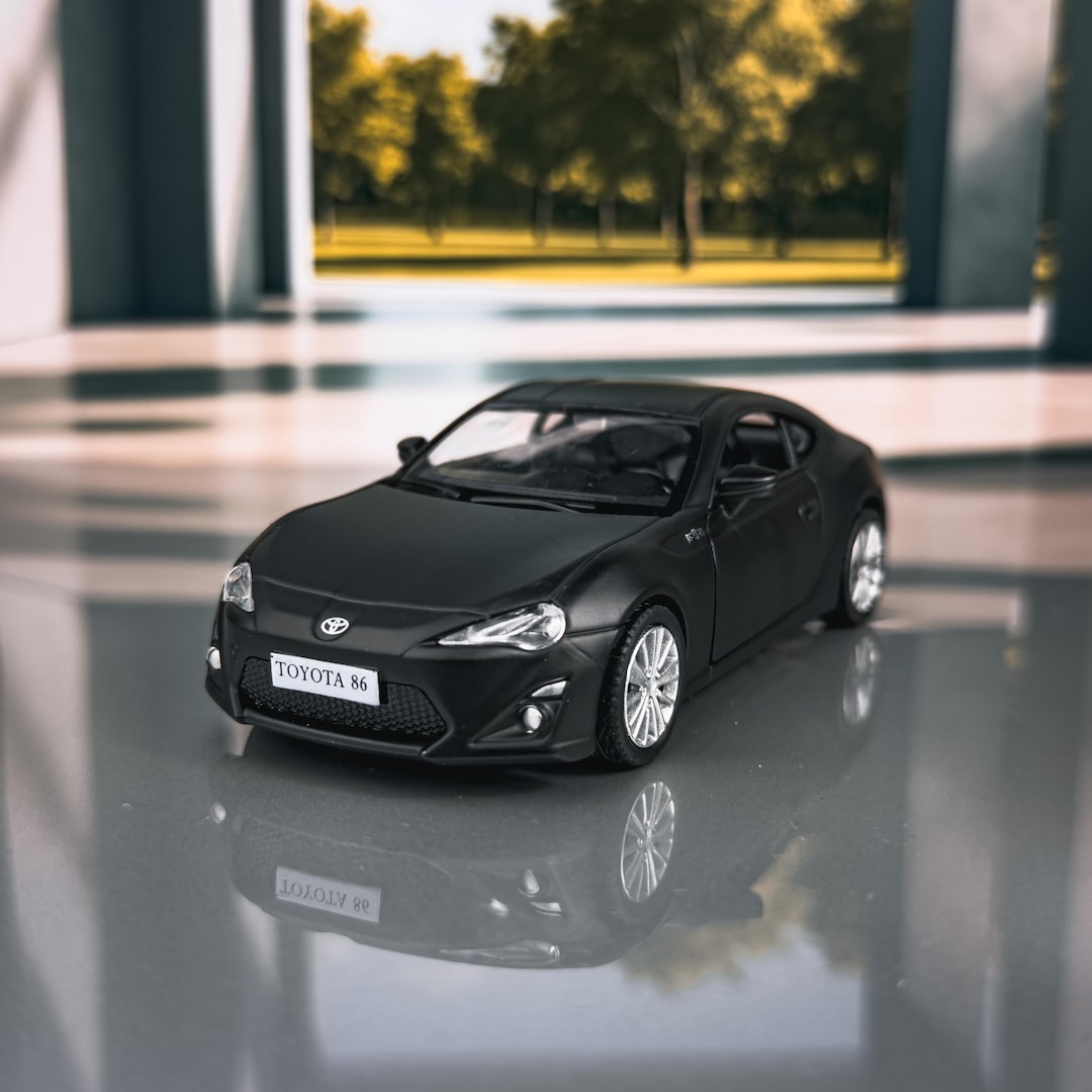 Toyota 86 | Die-cast Model Car | Scale 1/36 Toyota GT 86 | Gift - Etsy