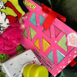 Grinch Spa Gift Basket - Etsy