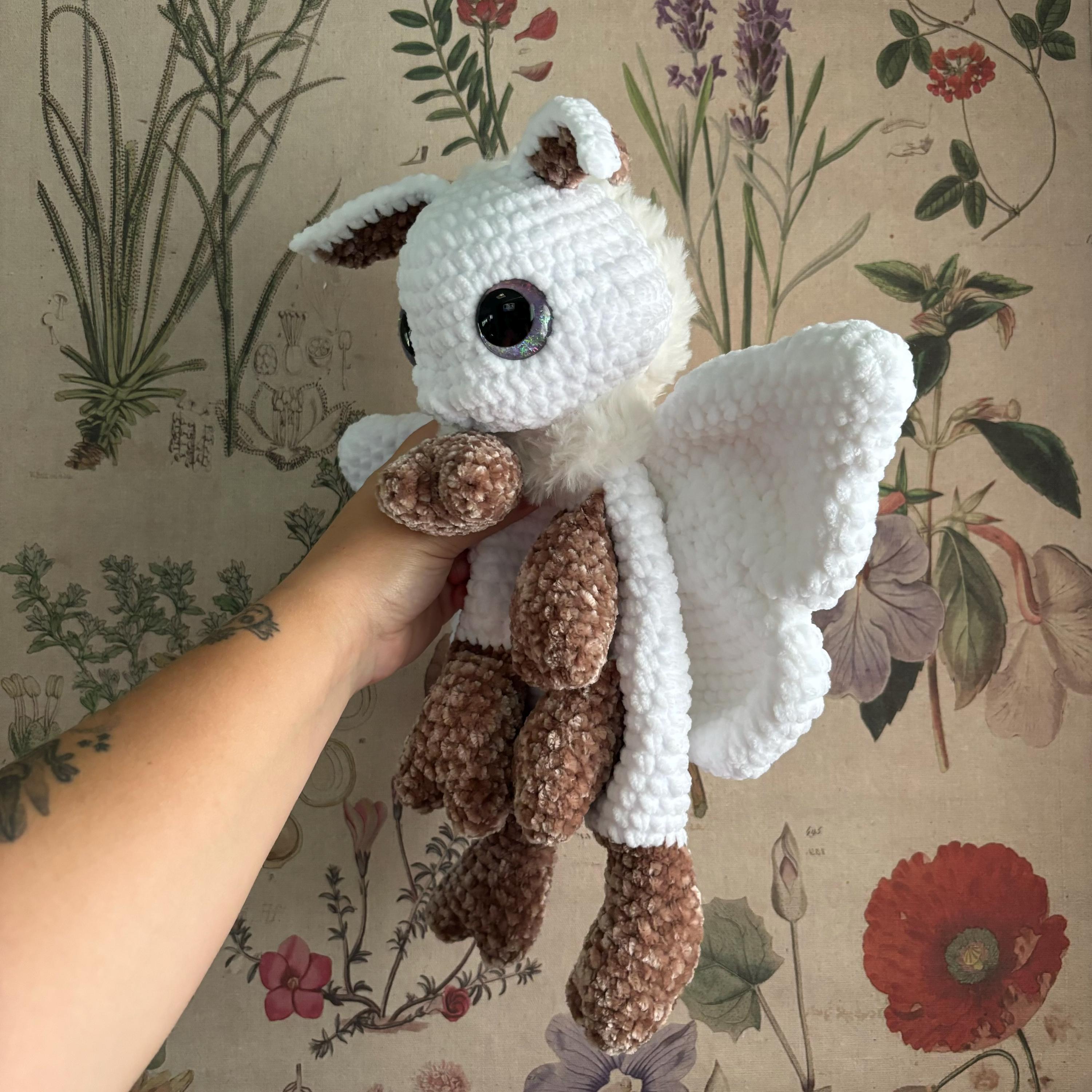 Sylvie the Silk Moth Amigurumi CROCHET PATTERN - Etsy