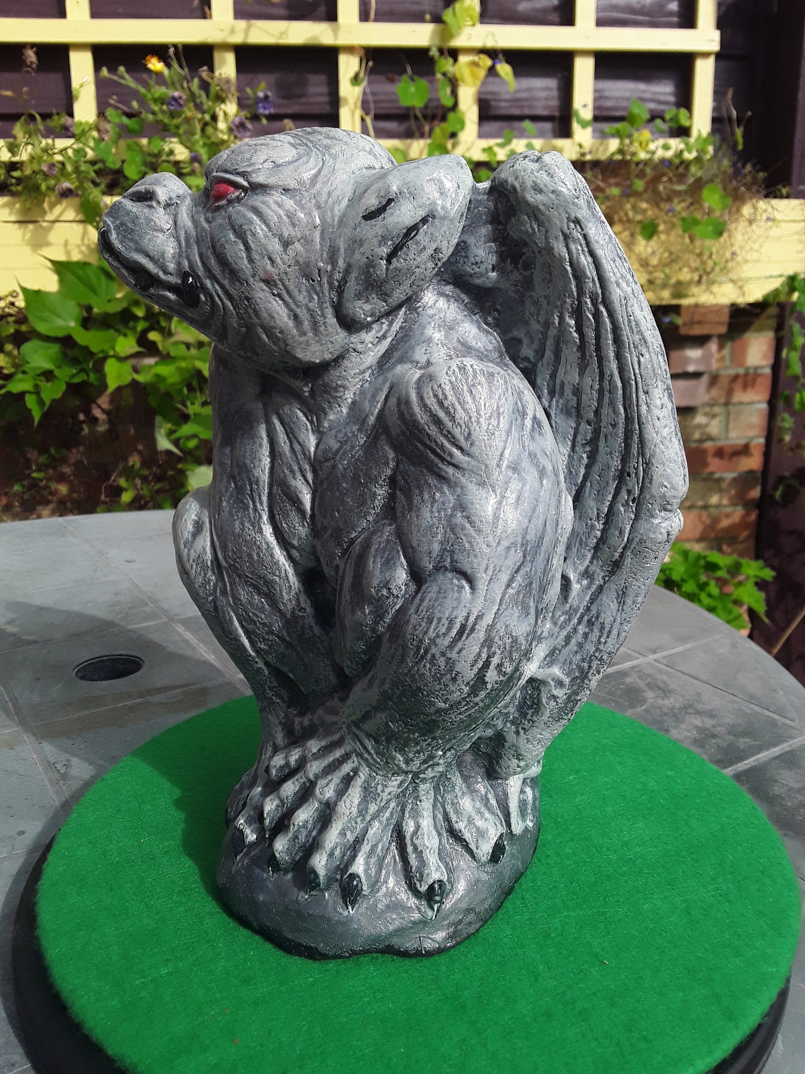 Bespoke Handmade Concrete Hand Painted Gargoyle Garden or Home - Etsy.de