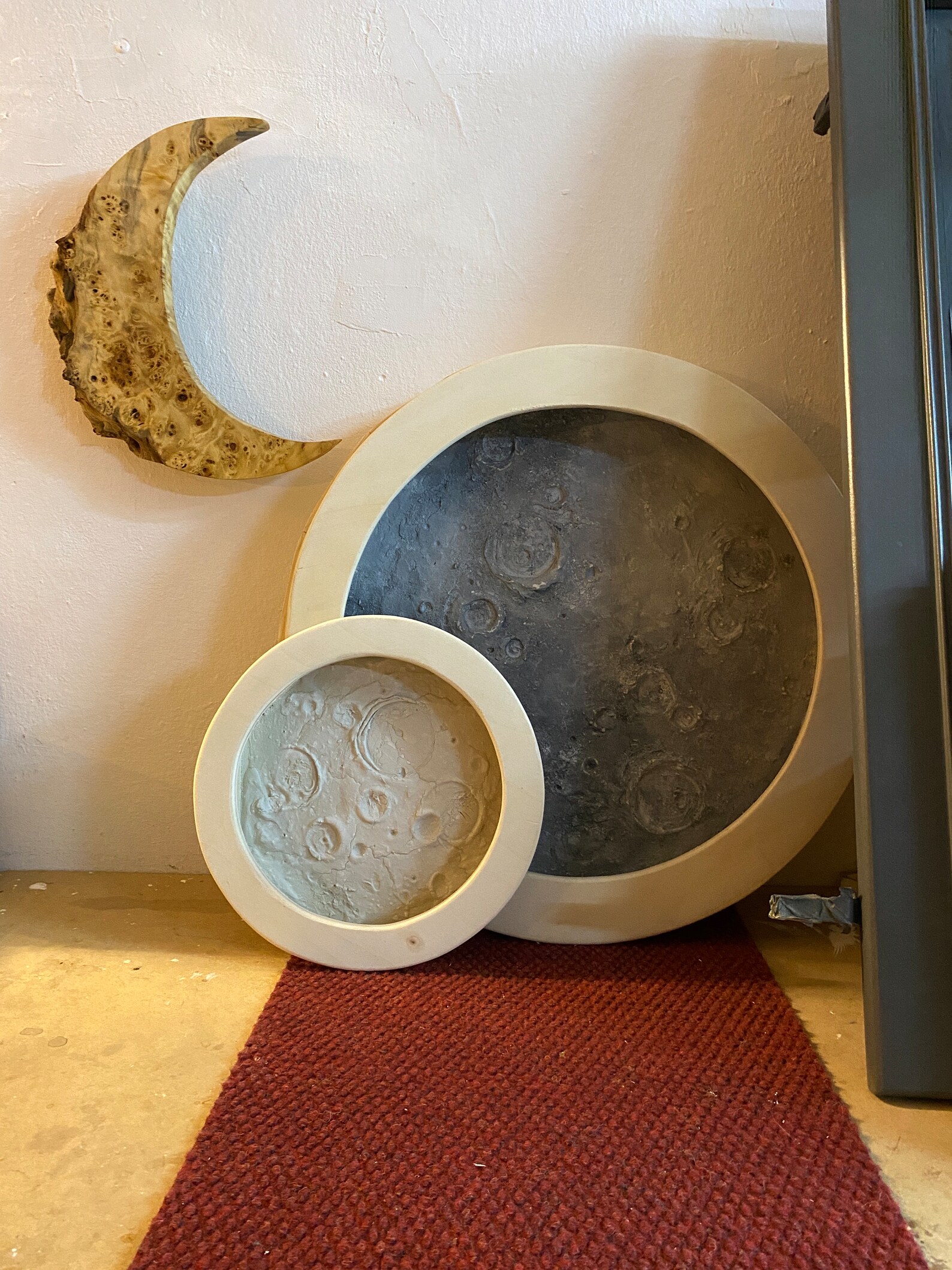 Wood and Concrete Moon Wall Light, Moon Wall Decorative Lighting, Full ...