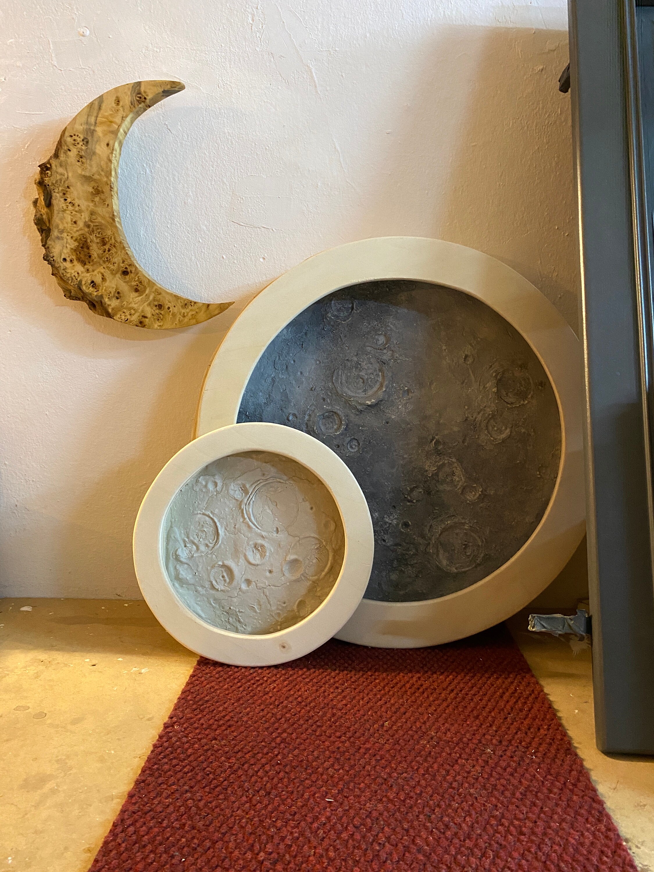 Wood and Concrete Moon Wall Light, Moon Wall Decorative Lighting, Full ...