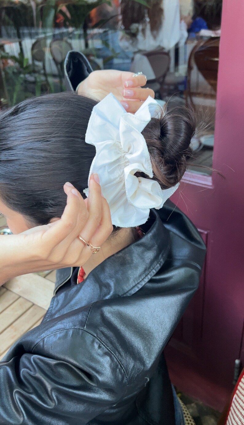 Oversized Large Ruffle Frilly Silk Taffeta Scrunchie-ivory - Etsy