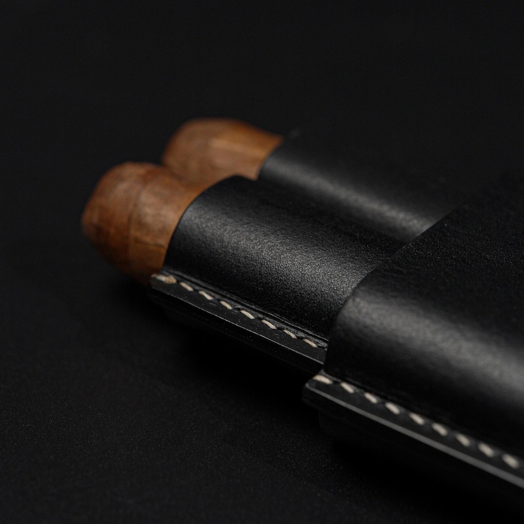Premium Handmade Leather Cigar Case, Customizable Leather Cigar Case ...