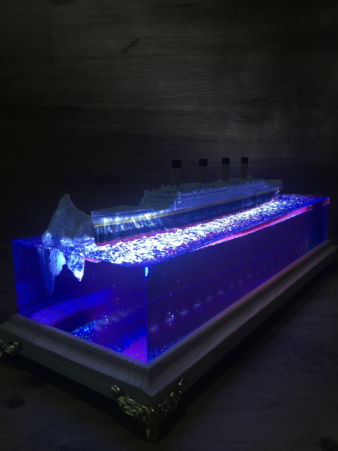 Titanic's Luminous Voyag and Iceberg Epoxy Resin Lamp, Titanic Diorama ...