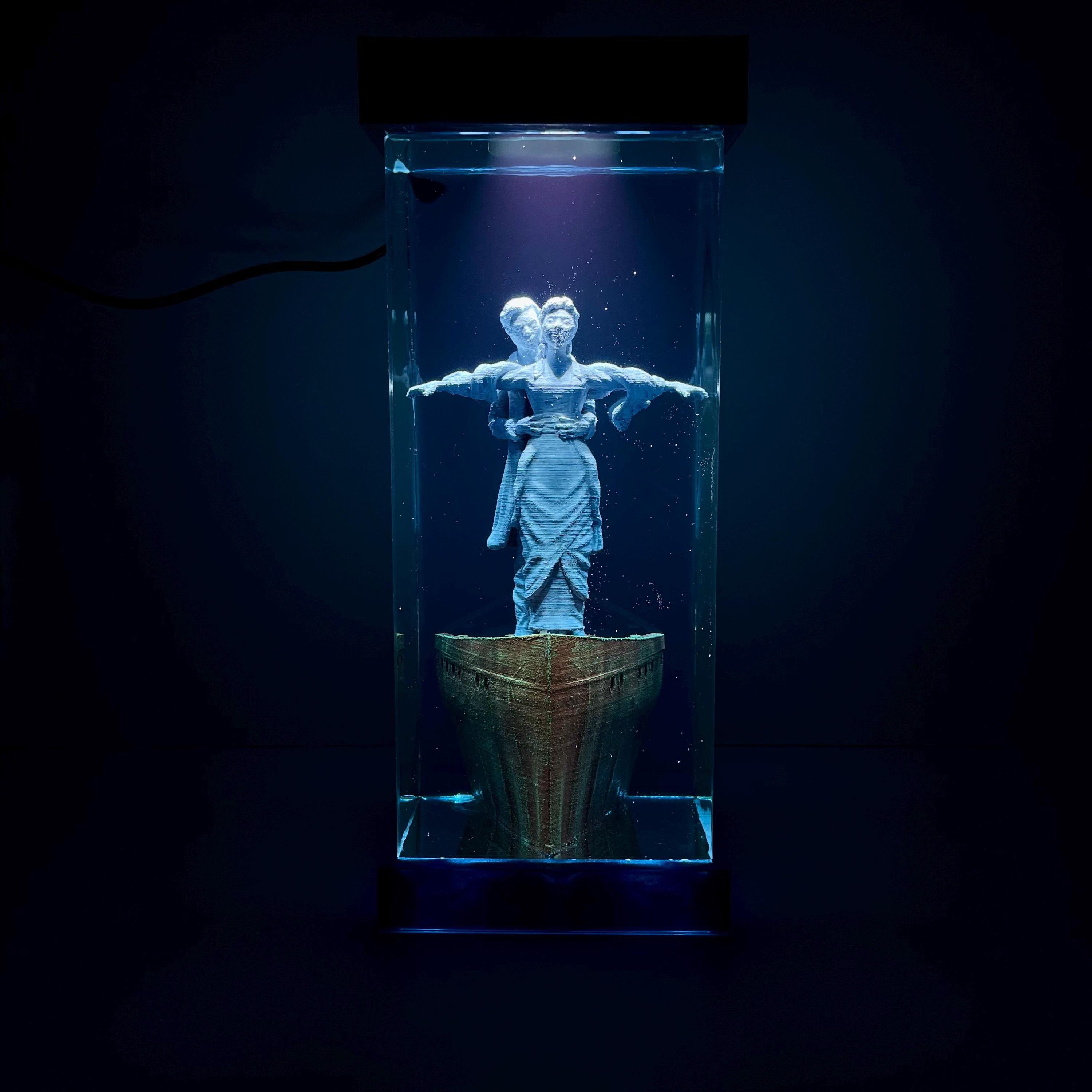 Handmade Titanic Diorama Night Light: Jack & Rose, Sunken Ship Resin ...